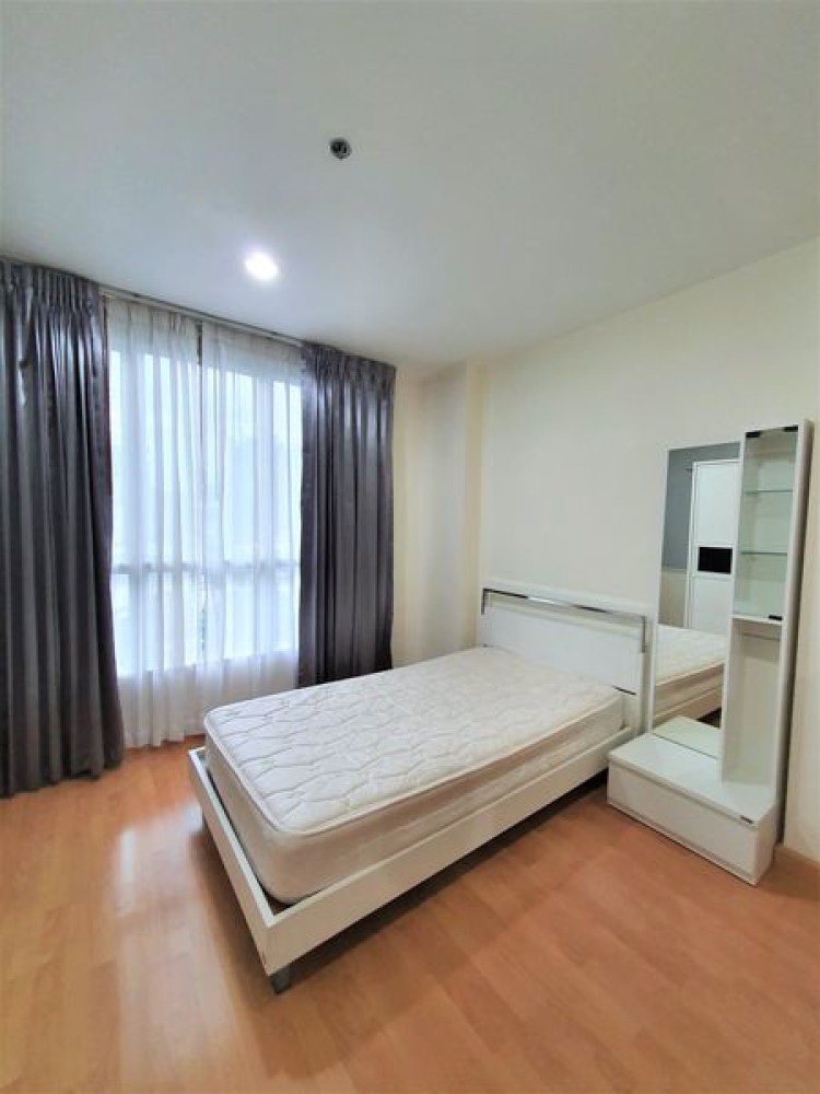 Scancondo | ขาย ไลฟ์ แอท รัชดา (ลาดพร้าว 36) เฟอร์นิเจอร์คุมโทน กั้นแยกห้องครัวเป็นสัดส่วน จอง ...